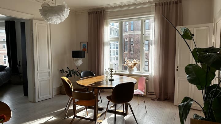 Charming Centrally Located Apartment In Copenhagen - Kopenhagen