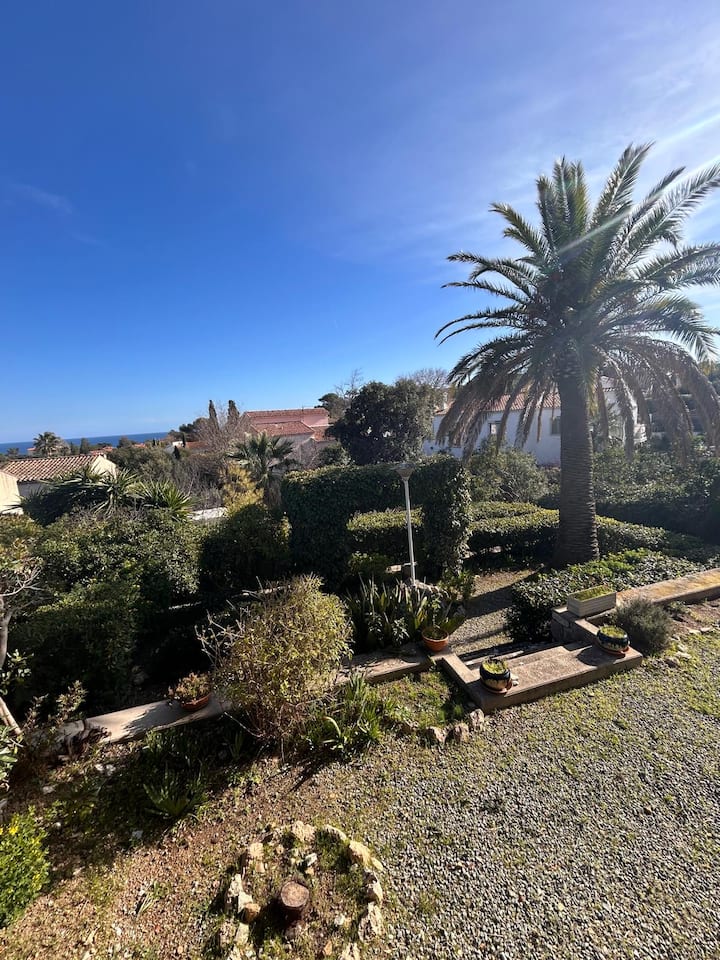 Les Cyprès Rez De Villa T2 Vue Mer - Fréjus