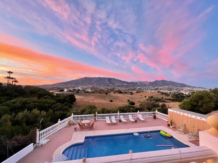 Alquiler De Chalet En Fuengirola - Mijas