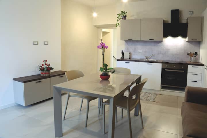 Timetofreedom Lake Stay With Private Balcony - Peschiera del Garda