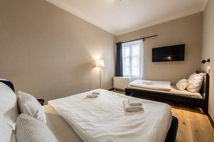 Modern Monastery Suite | 2026 Reno | Nearby River - Prague