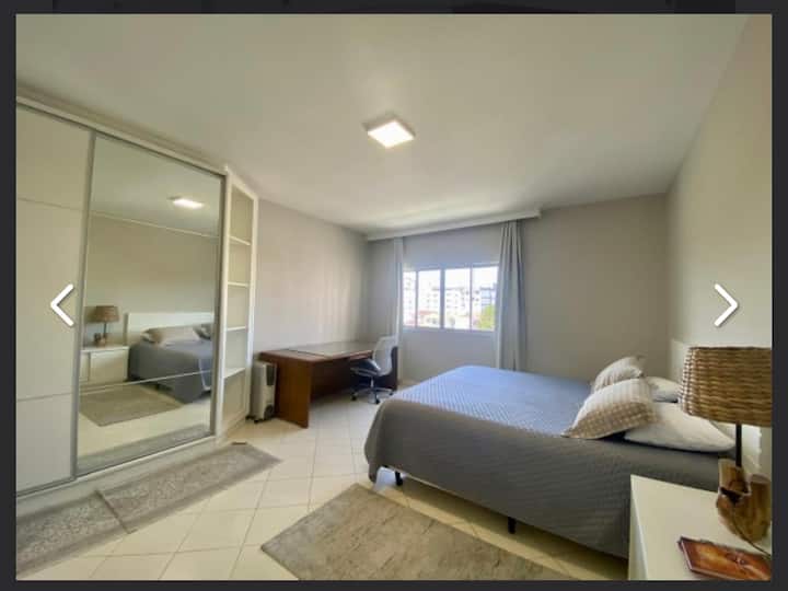 Lindo Apto No Coração Do Centro Da Cidade. - Lages