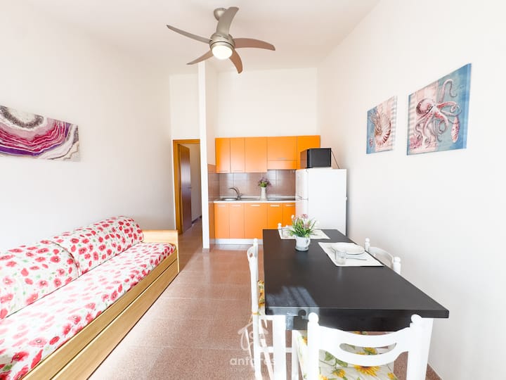 Residenza Orion, A Pochi Passi Dal Centro - Villasimius