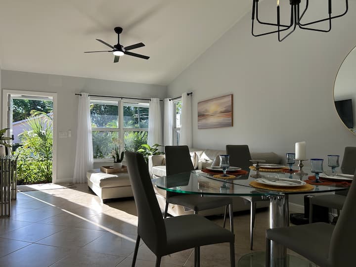 Sunseeker At Deerfield Beach - Cozy & Well-located - Deerfield Beach, FL