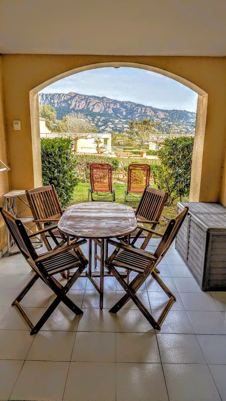 Studio T1bis Avec Clim Rez-de-jardin à Cap Estérel - Saint-Raphaël