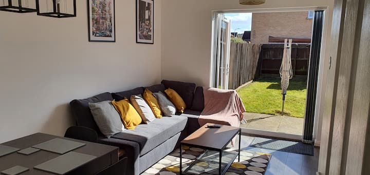 Moorland Townhouse - Loughborough