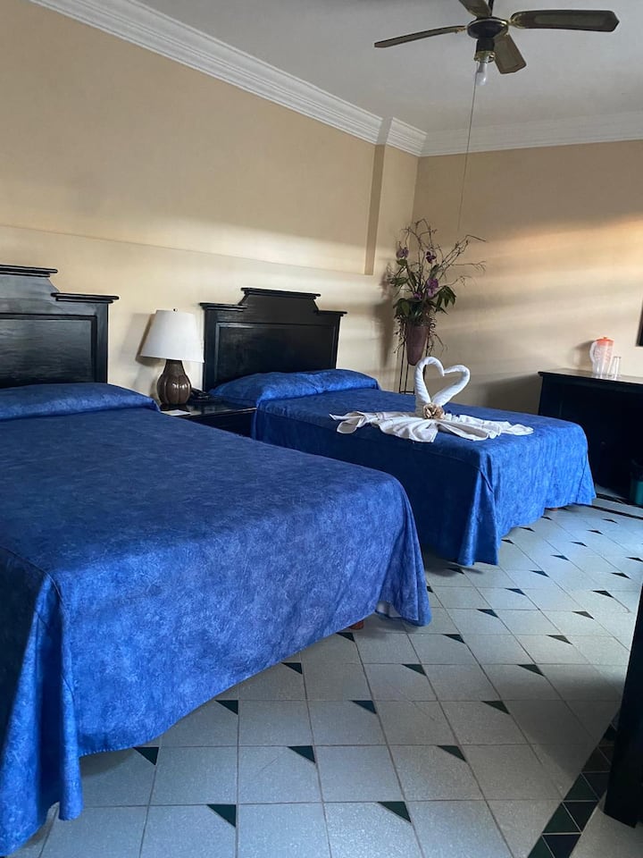 Habitación Colonia Americana Ii - Guadalajara, México