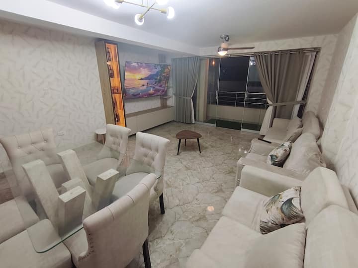 Casa Giga Piso 2 Y 3 - Trujillo