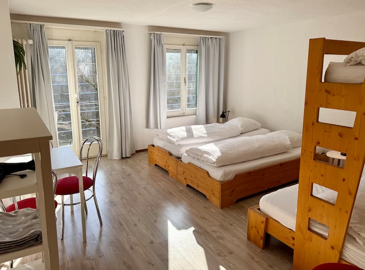 Apartment Jungfrau For 10 People, Interlaken West - 인터라켄