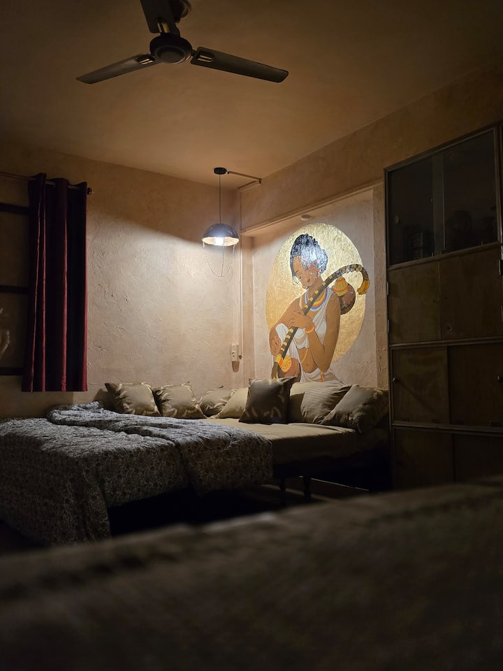 Artistic Boutique Stay Near Assi Ghat - India