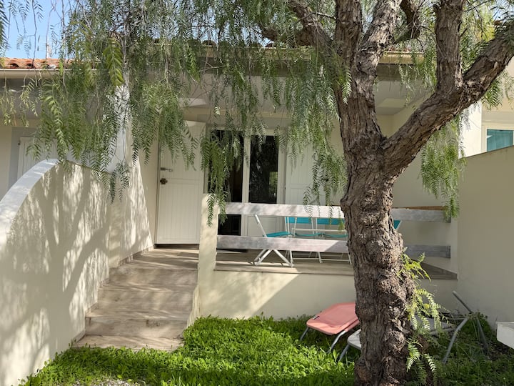 Petite Maison Dans Une Propriété Privée à Calvi - Calvi On The Rocks