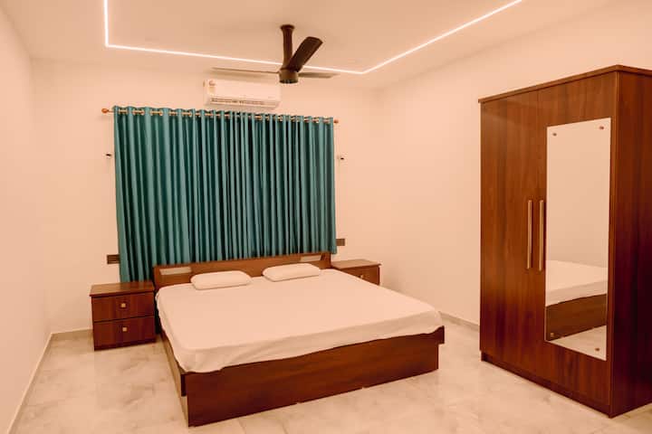 Vaidyar's Inn - Fully Furnished 1bhk Apartment - Kodungallur
