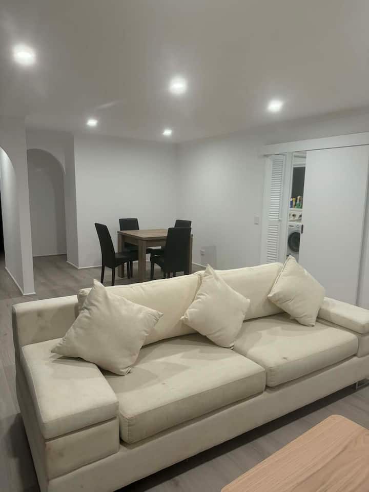 3 By 1, Clean, Comfortable, Convenient - Churchill