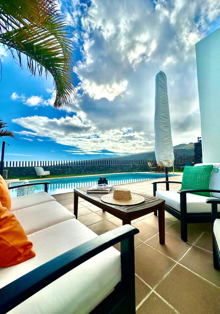 Private Villa - Pool & Sea Views -Pueblo Donthomas - La Gomera