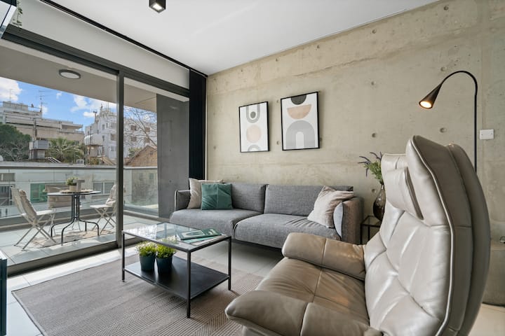 Bright 1 Br W/balcony | Central Nicosia - Nicosie