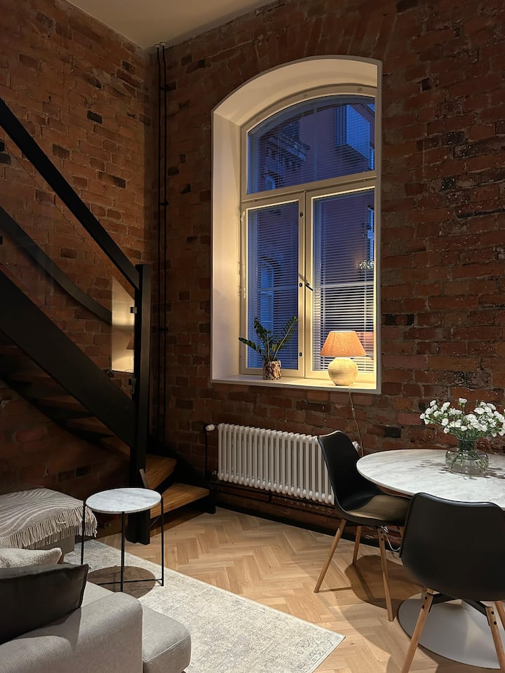 Premium Loft | Yli 4 M Huonekorkeus | Keskusta - Tampere