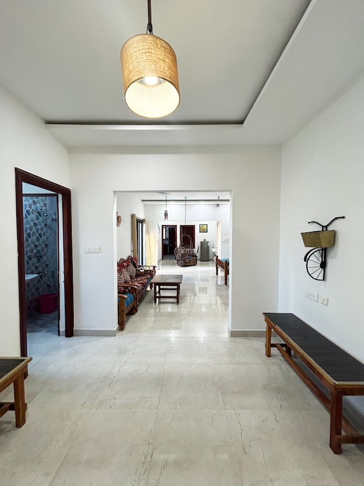 Eva Grand Stay –White Town | 2bhk For 10 | 3 Baths - Puducherry
