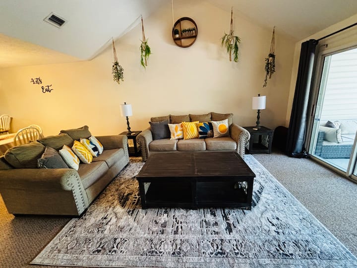 Welcome To Your Spacious Oasis! - Panama City