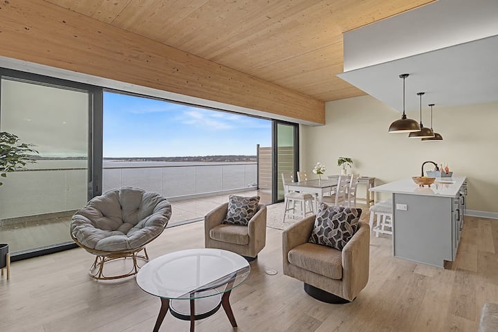 Lakefront Luxury Condo | Top Floor | Brand New - Muskegon, MI