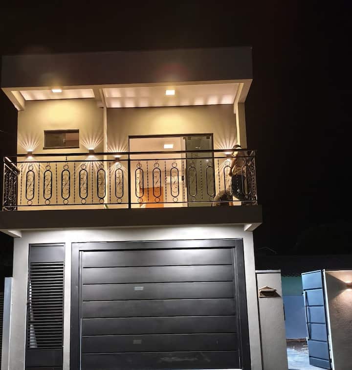 Sobrado Novo Em Bonito | 2 Suítes + King - Bonito