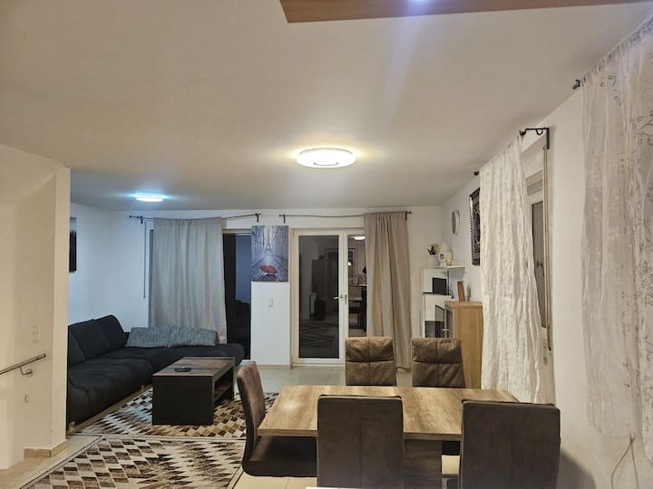 Haus 5 Zimmer Möbliert Garten Wlan - Bonn