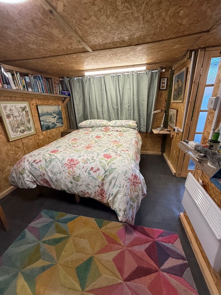 Acorn Garden Hideaway - Liverpool