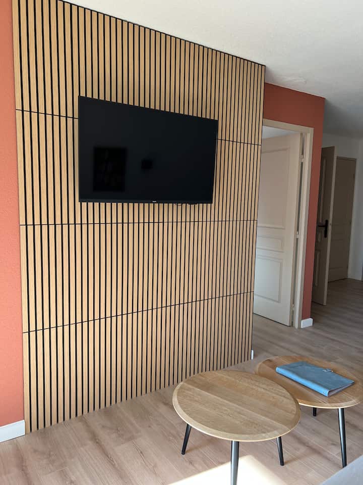 Piscine & Sauna, 5 Minutes De Beaune, Lit 180x200 - Beaune