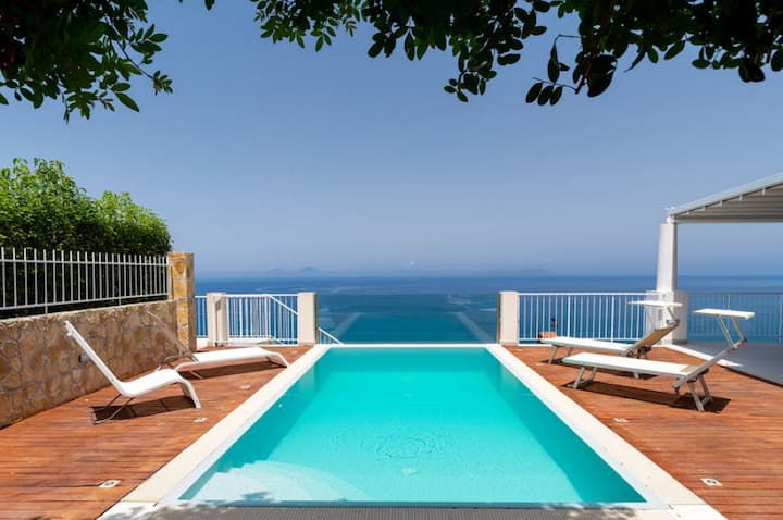 Stunning Villa In Capo D'orlando, Private Pool - Capo d'Orlando
