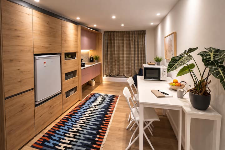 Little Luxe Living - Manchester