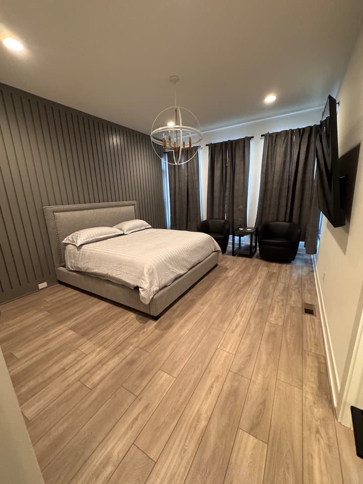 Upscale 3br Townhome – Walk To Shops & The Monon! - Carmel, IN