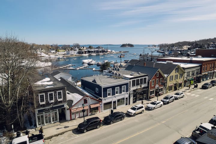 Maine Bleu - Camden, ME