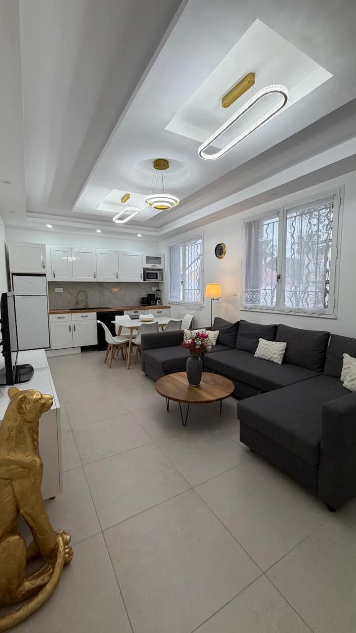 Magnifique Rdc F4 Neuf Pour Familles Et Groupes - Castries