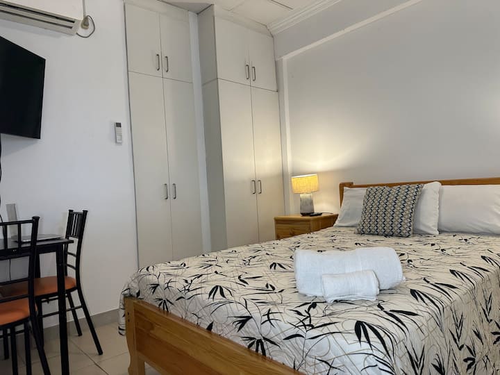 Para Grupo Cerca Del Aeropuerto Y Mall Del Sol - Guayaquil