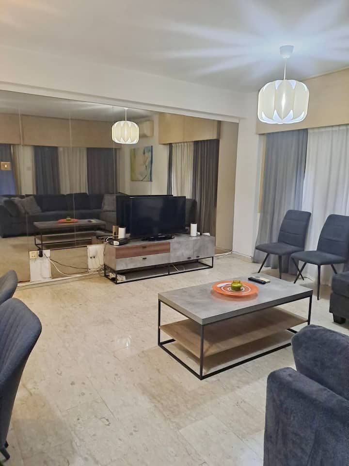 3 Bedroom Flat Near Center - Nicosia