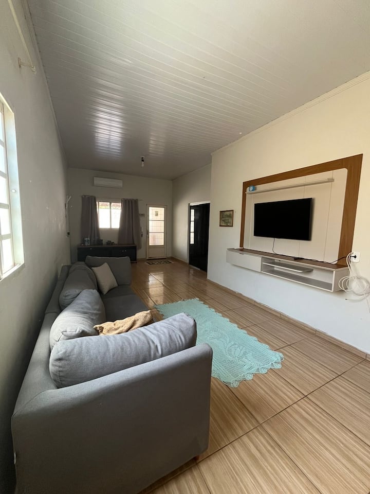 Casa Próx Ao Atacadão, Hospital, Lojas E Posto - Coxim