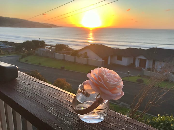 Beach Views. - Ahipara