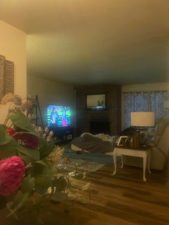 Mi Casa Su Casa! - Newtown, PA