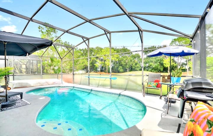 Beautiful Luxury Home - Haines City, FL