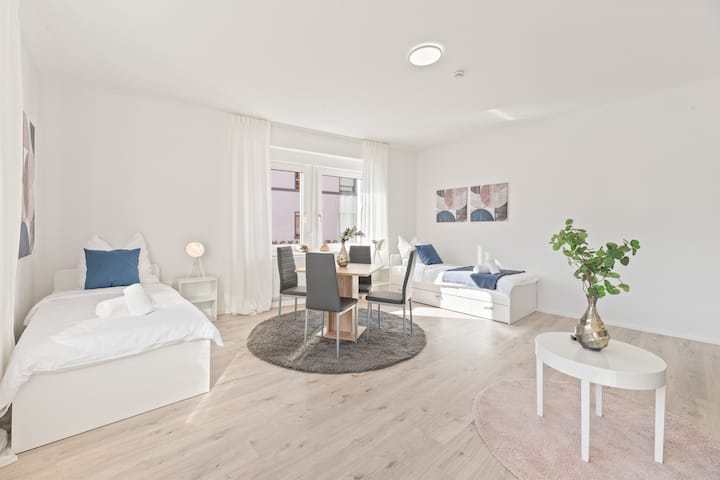 Krelax Urban Gold | Modern | Zentral | 8 Gäste - Pforzheim