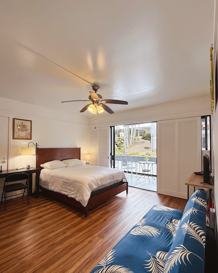 Ac Studio W/ Pool & Water View – Hilo Town - Hilo, HI