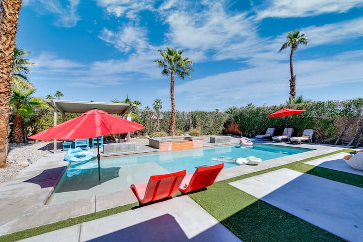 Stylish Desert Oasis | Pool, Spa & Views - 팜스프링스