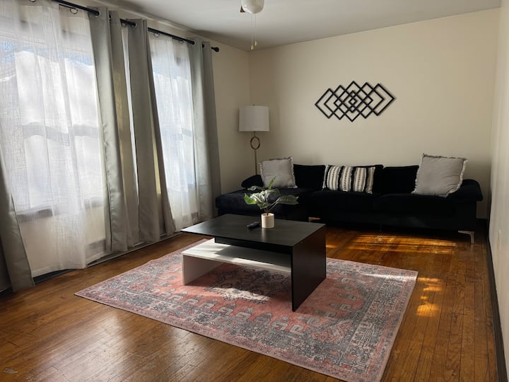 2 Min Walk To Albanymed|offst Parking| In Unit W/d - Albany, NY