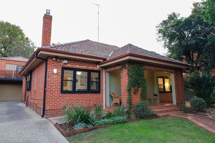 Hazel House
In The Heart Of Albury - Albury