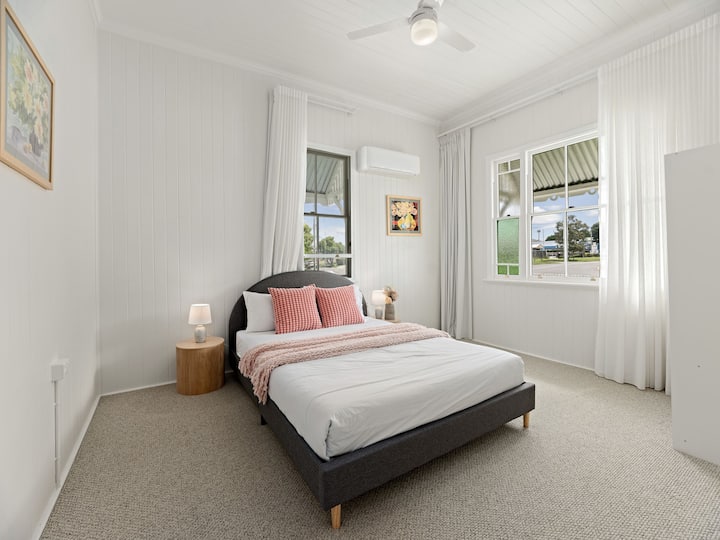 3br Queenslander Retreat At Ipswich Riverlink - Ipswich, Australia