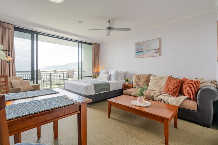 Rydges 92b | 9th Floor City & Esplanade Views - Cairns