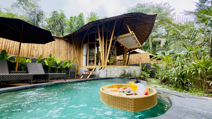 Phoenix Bamboo House Sanctuary - Sidemen