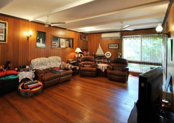 Under Renovation (Vineyard House) - Barossa Valley