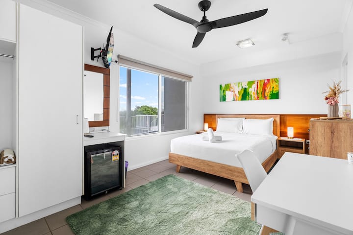 Zen Marina Studio: Bayview - Shared Pool - Central - Darwin