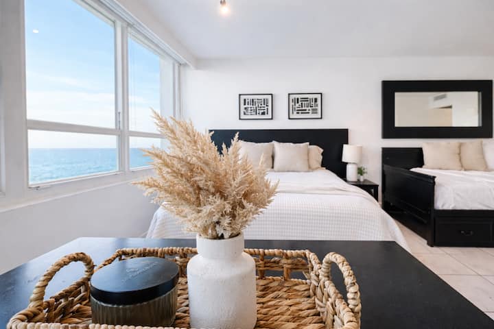 Best Ocean View-beach Access And Free Parking - Miami Beach, FL