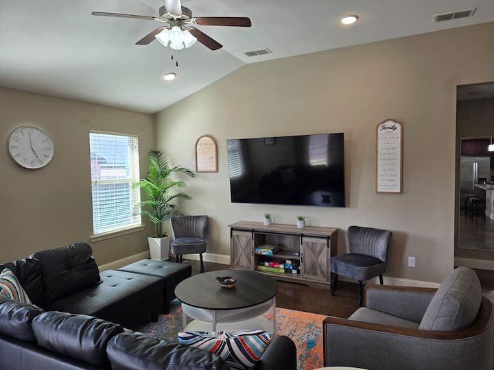 3bd/2ba In Southwest Of Abilene W/ Wifi/3tvs Quiet - Abilene, TX